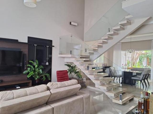 Casa de Condomínio para venda em Condomínio Amstalden Residence de 270.00m² com 3 Quartos, 3 Suites