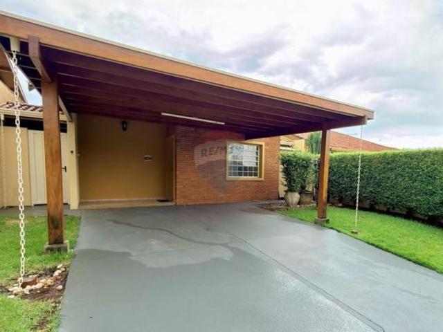 Casa de Condomínio para venda em Condomínio Aroeira de 156.00m² com 3 Quartos, 1 Suite e 4 Garagens