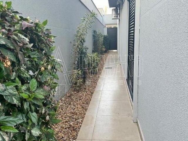 Casa de Condomínio para venda em Condominio Buona Vita de 196.00m² com 3 Quartos, 3 Suites e 4 Garag