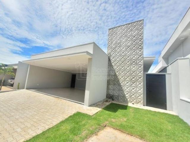 Casa de Condomínio para venda em Condomínio Buona Vita de 215.00m² com 4 Quartos, 3 Suites e 4 Garag