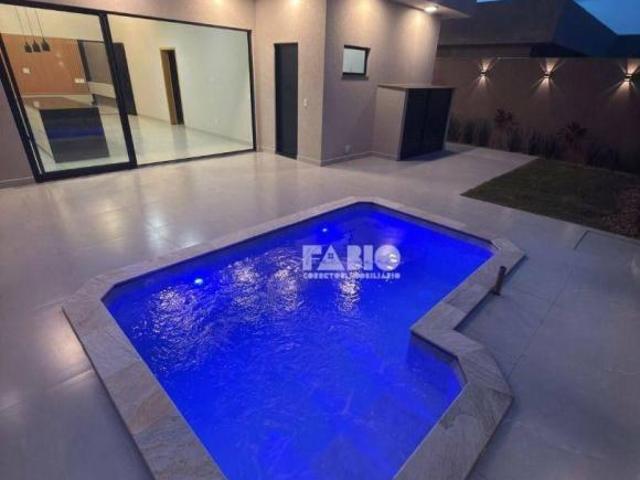 Casa de Condomínio para venda em Condomínio Bella Vitta de 128.00m² com 3 Quartos, 1 Suite e 4 Garag