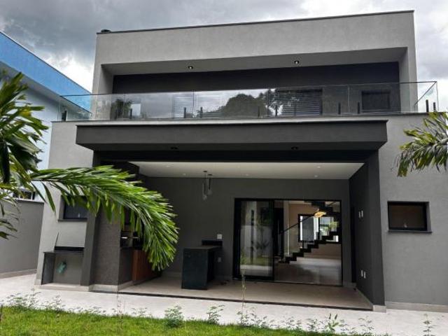 Casa de Condomínio para venda em Condomínio Bosque Da Mata de 219.00m² com 3 Quartos, 3 Suites e 4 G