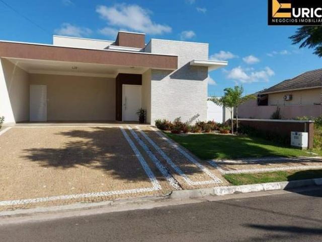 Casa de Condomínio para venda em Condomínio Bosque dos Cambarás de 176.00m² com 3 Quartos, 1 Suite e