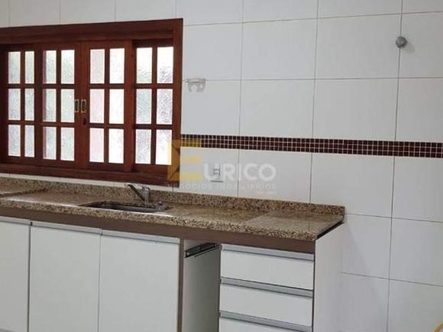 Casa de Condomínio para venda em Condomínio Bosque dos Cambarás de 200.00m² com 3 Quartos, 1 Suite e
