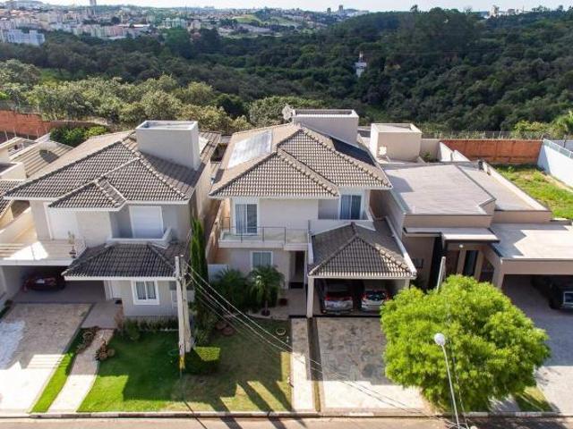 Casa de Condomínio para venda em Condomínio Bosque dos Cambarás de 330.00m² com 3 Quartos, 1 Suite e