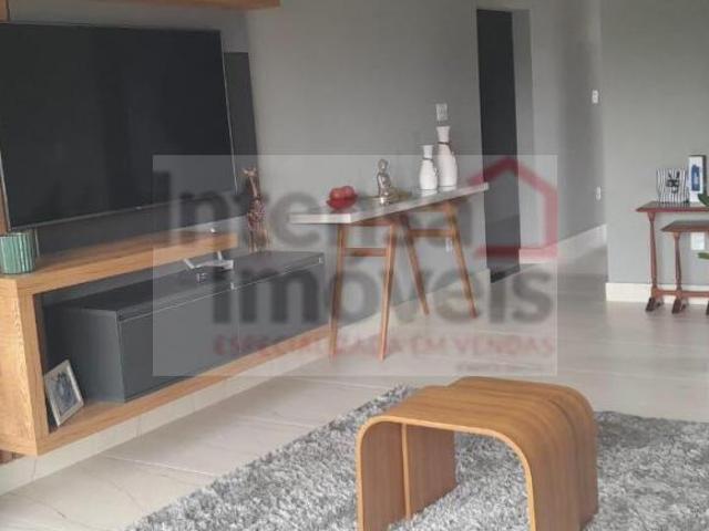 Casa de Condomínio para venda em Condominio Cataguá Way de 209.00m² com 3 Quartos, 3 Suites e 2 Gara