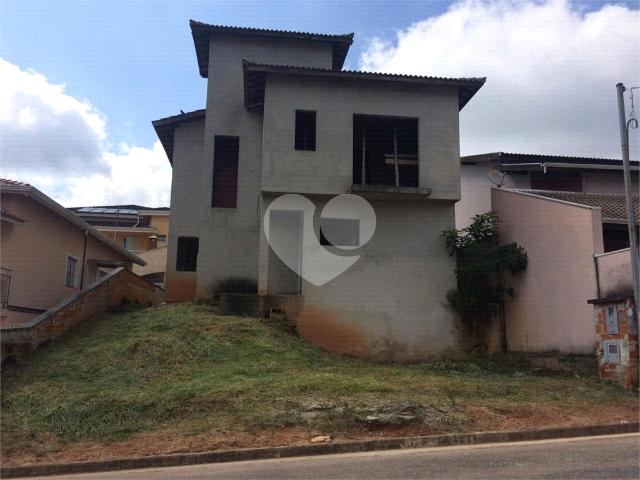 Casa de Condomínio para venda em Condomínio Chacur em Várzea Paulista São Paulo de 170.00m² com 3 Quartos, 1 Suíte e 4 Garagens