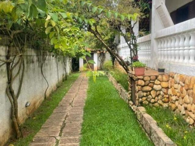 Casa de Condomínio para venda em Condomínio Chácaras do Lago de 300.00m² com 4 Quartos, 2 Suites e 3