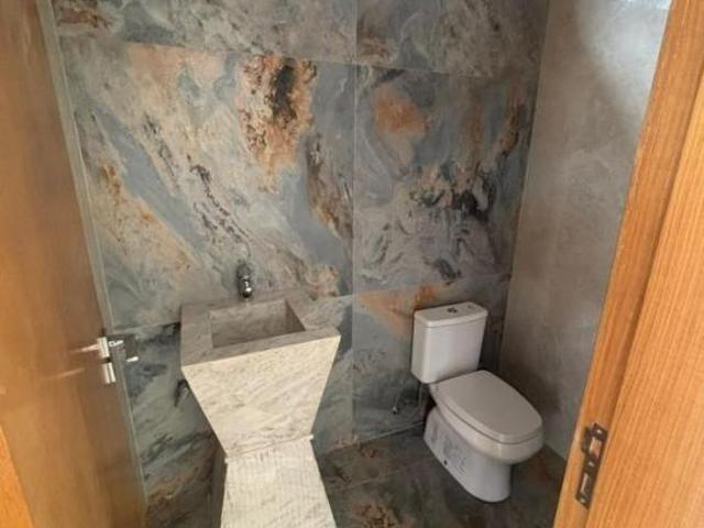 Casa de Condomínio para venda em Condomínio do Lago, Goiânia