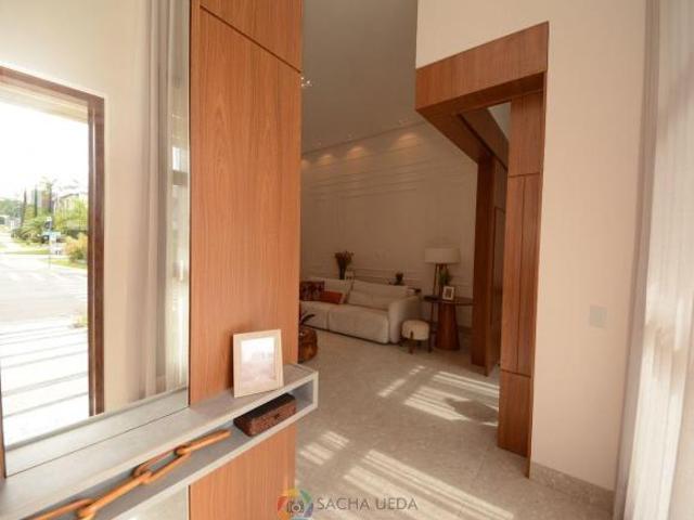 Casa de Condomínio para venda em Condomínio Dona Lucilla de 222.00m² com 3 Quartos, 3 Suites e 4 Gar