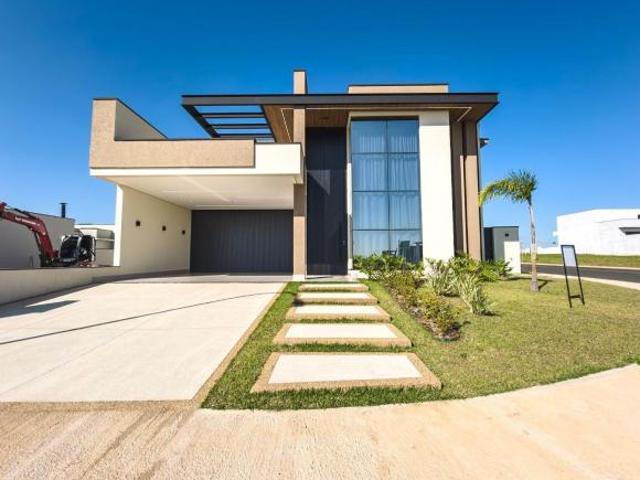 Casa de Condomínio para venda em Condomínio Dona Maria Cândida de 220.00m² com 3 Quartos, 3 Suites e