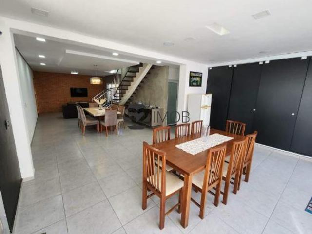 Casa de Condomínio para venda em Condominio Europa de 17.00m² com 4 Quartos, 1 Suite e 2 Garagens