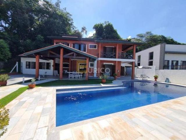 Casa de Condomínio para venda em Condomínio Estância Marambaia de 380.00m² com 5 Quartos, 4 Suites e