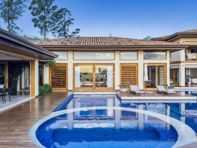 Casa de Condomínio para venda em Condomínio Fazenda da Grama de 1200.00m² com 4 Quartos, 4 Suites e