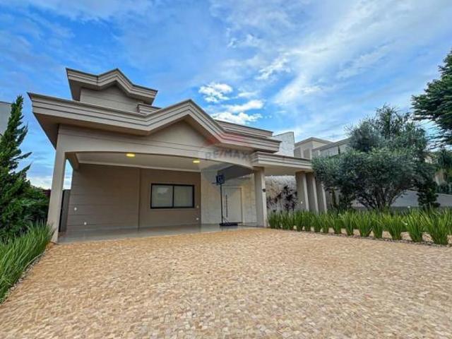 Casa de Condomínio para venda em Condomínio Guaporé Iii de 547.00m² com 4 Quartos, 4 Suites e 4 Gara