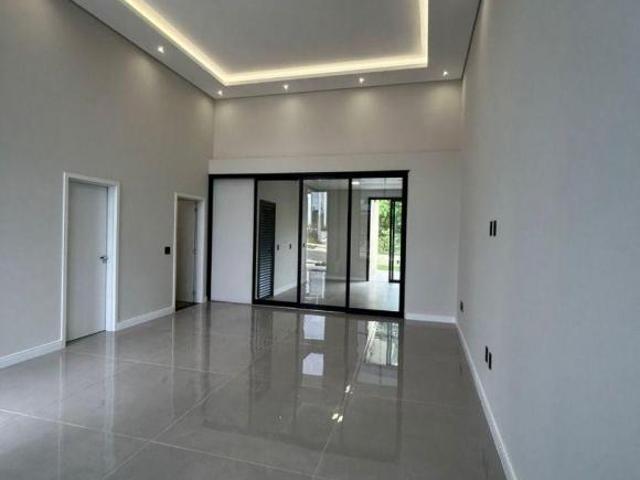 Casa de Condomínio para venda em Condominio Gran Reserve de 156.00m² com 3 Quartos, 3 Suites e 4 Gar