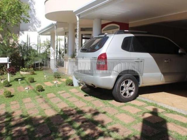 Casa de Condomínio para venda em Condomínio Granja Olga 1 de 617.00m² com 5 Quartos, 3 Suites e 4 Ga