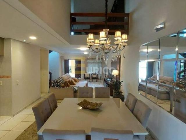 Casa de Condomínio para venda em Condomínio Grape Village de 220.00m² com 2 Quartos, 1 Suite e 4 Gar