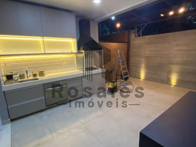 Casa de Condomínio para venda em Condomínio Jabuticabeiras de 159.00m² com 3 Quartos, 3 Suites e 2 G