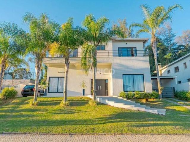 Casa de Condomínio para venda em Condomínio Jardim Europa de 440.00m² com 5 Quartos, 3 Suites e 4 Ga