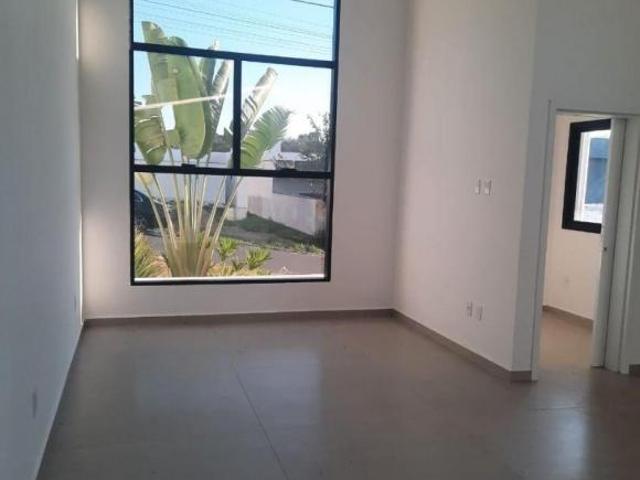 Casa de Condomínio para venda em Condomínio Jardim Laguna de 195.00m² com 3 Quartos, 3 Suites e 4 Ga