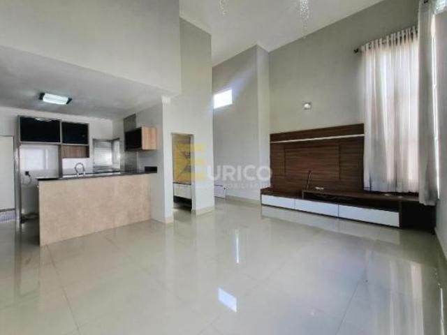 Casa de Condomínio para venda em Condominio Le Village de 195.00m² com 3 Quartos, 3 Suites e 4 Garag