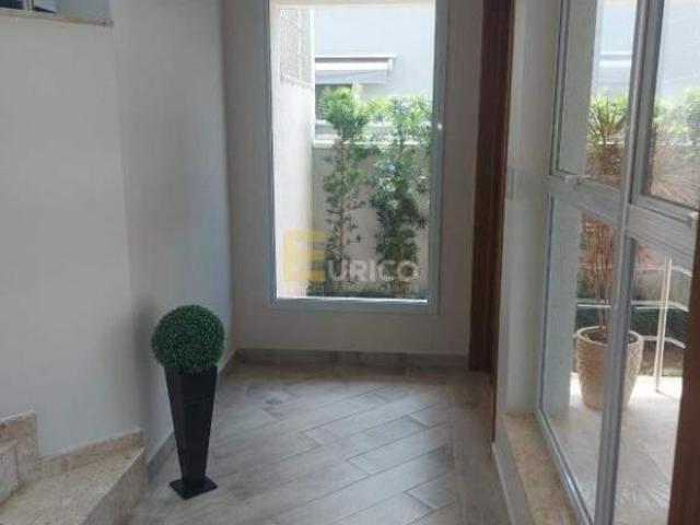 Casa de Condomínio para venda em Condominio Le Village de 222.44m² com 3 Quartos, 3 Suites e 4 Garag