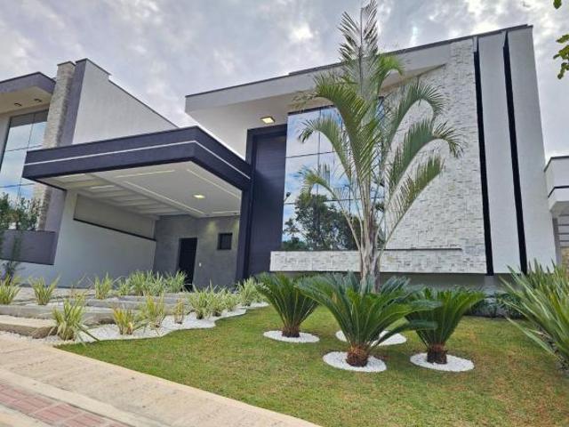 Casa de Condomínio para venda em Condomínio London Park de 187.00m² com 3 Quartos, 3 Suites e 4 Gara