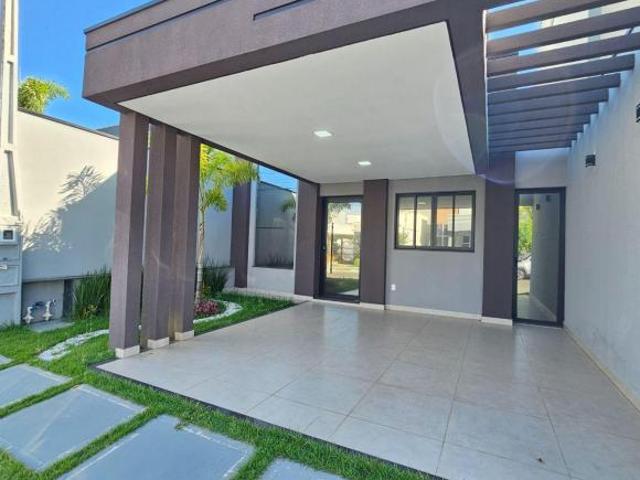 Casa de Condomínio para venda em Condomínio Park Real de 110.00m² com 3 Quartos, 1 Suite e 2 Garagen
