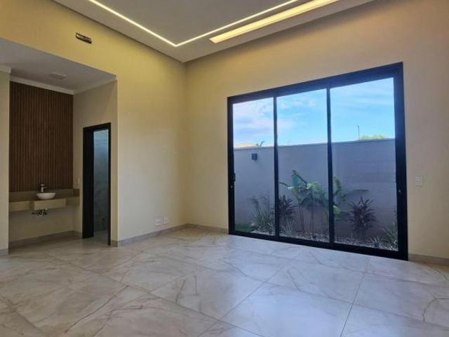 Casa de Condomínio para venda em Condomínio Portal Das Tipuanas de 185.00m² com 3 Quartos, 3 Suites