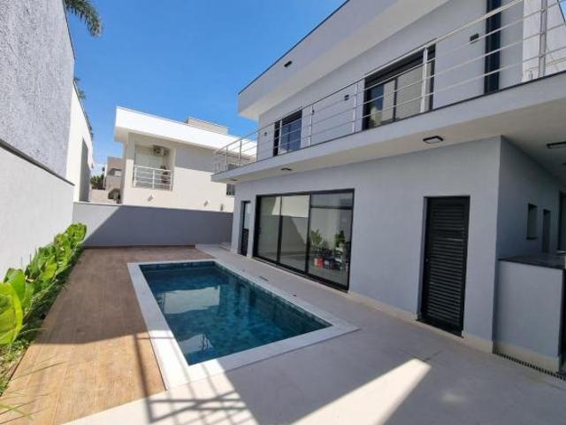 Casa de Condomínio para venda em Condomínio Portal Do Jequitibá de 250.00m² com 3 Quartos, 3 Suites