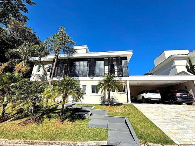 Casa de Condomínio para venda em Condomínio Portal Do Lago de 312.00m² com 4 Quartos, 2 Suites e 4 G