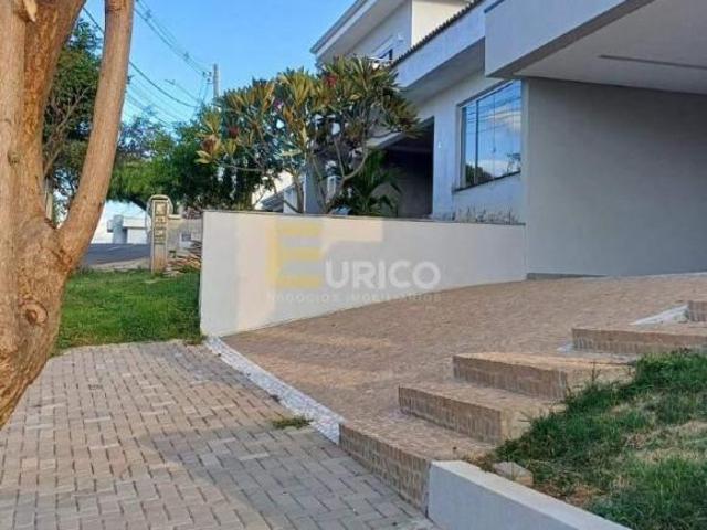 Casa de Condomínio para venda em Condomínio Porto do Sol de 182.00m² com 3 Quartos, 3 Suites e 4 Gar