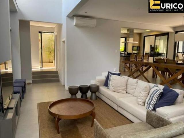 Casa de Condomínio para venda em Condomínio Porto Seguro Village de 358.91m² com 4 Quartos, 4 Suites
