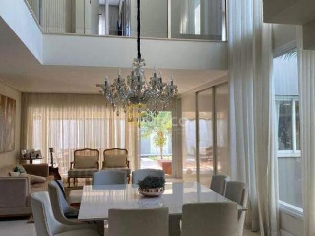 Casa de Condomínio para venda em Condomínio Porto Seguro Village de 385.00m² com 5 Quartos, 5 Suites