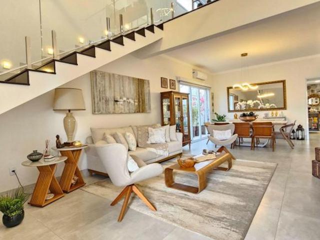Casa de Condomínio para venda em Condomínio Quinta Das Tipuanas de 368.00m² com 4 Quartos, 4 Suites