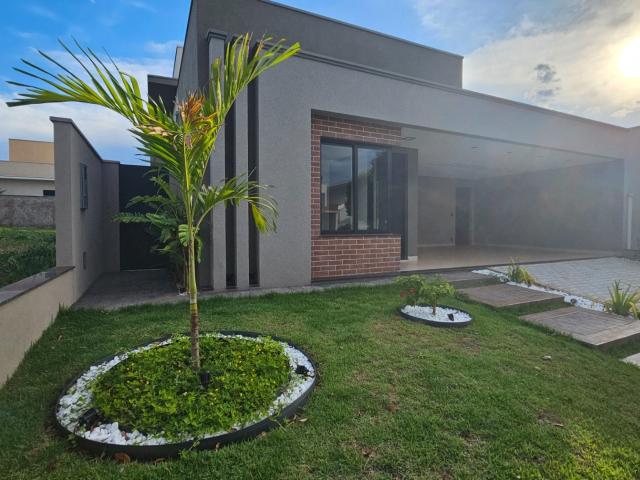 Casa de Condomínio para venda em Condomínio Quinta Das Tipuanas em Araraquara São Paulo de 185.00m² com 3 Quartos, 3 Suítes e 4 Garagens