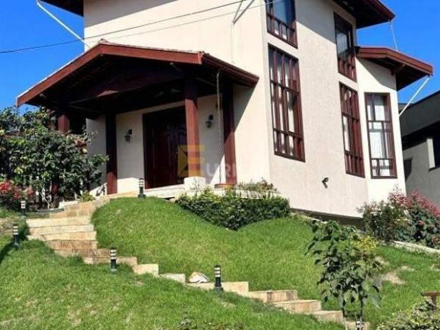 Casa de Condomínio para venda em Condomínio Reserva Colonial de 323.00m² com 3 Quartos, 3 Suites e 6