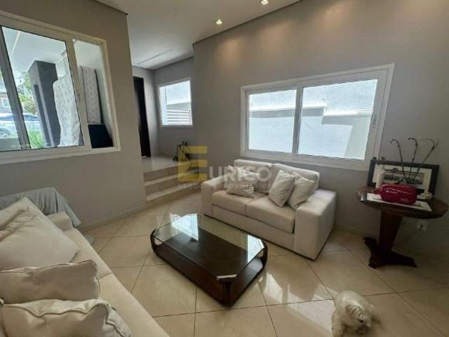 Casa de Condomínio para venda em Condomínio Reserva Colonial de 356.74m² com 4 Quartos, 4 Suites e 4