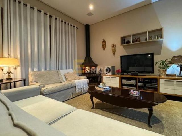 Casa de Condomínio para venda em Condominio Reserva da Serra de 208.00m² com 3 Quartos, 3 Suites e 4