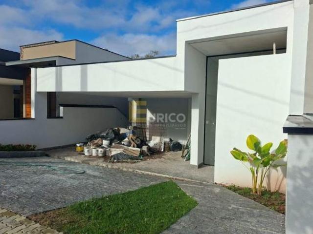 Casa de Condomínio para venda em Condomínio Reserva Jatobás de 267.00m² com 3 Quartos, 3 Suites e 4