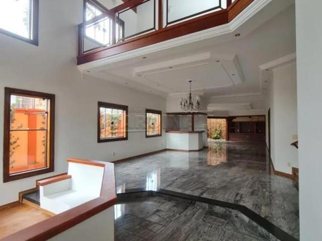 Casa de Condomínio para venda em Condominio Residencial Montreal de 380.00m² com 3 Quartos, 3 Suites