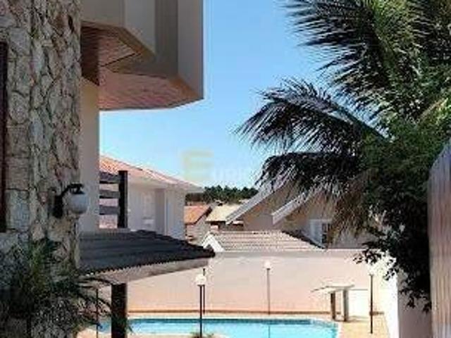Casa de Condomínio para venda em Condomínio Residencial Oruam de 355.00m² com 4 Quartos, 1 Suite e 5