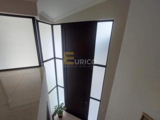 Casa de Condomínio para venda em Condomínio Residencial Oruam de 460.00m² com 3 Quartos, 3 Suites e