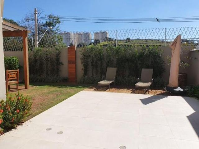 Casa de Condomínio para venda em Condomínio Residencial Canterville de 331.00m² com 3 Quartos, 3 Sui