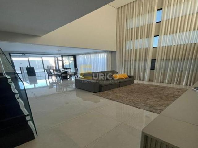 Casa de Condomínio para venda em Condomínio Residencial dos Ipes de 250.00m² com 4 Quartos, 2 Suites