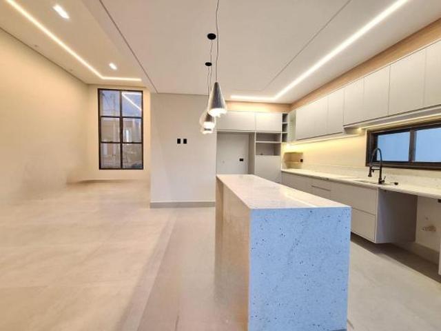 Casa de Condomínio para venda em Condomínio Residencial Evidências de 198.00m² com 3 Quartos, 3 Suit