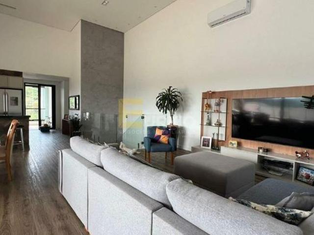 Casa de Condomínio para venda em Condomínio Residencial Jardim Primavera de 572.00m² com 5 Quartos