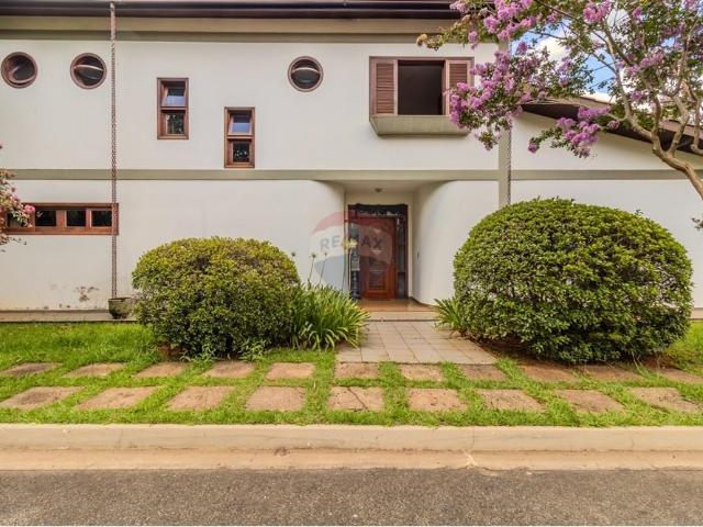 Casa de Condomínio para venda em Condomínio Residencial Village D'avignon em Sorocaba São Paulo de 369.00m² com 5 Quartos, 3 Suítes e 4 Garagens