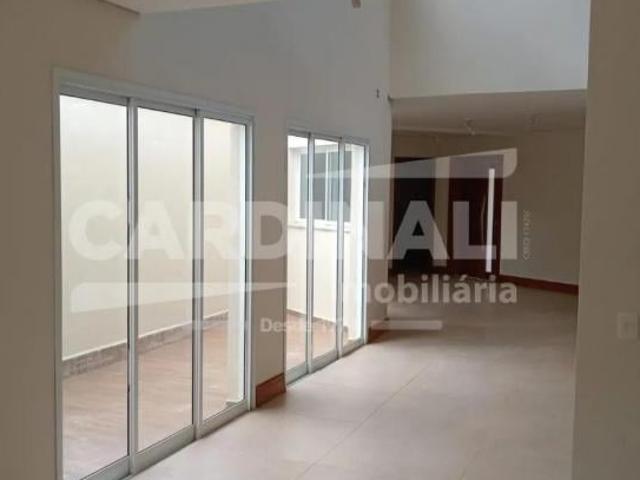 Casa de Condomínio para venda em Condominio Residencial Village Damha I de 300.00m² com 4 Quartos, 4